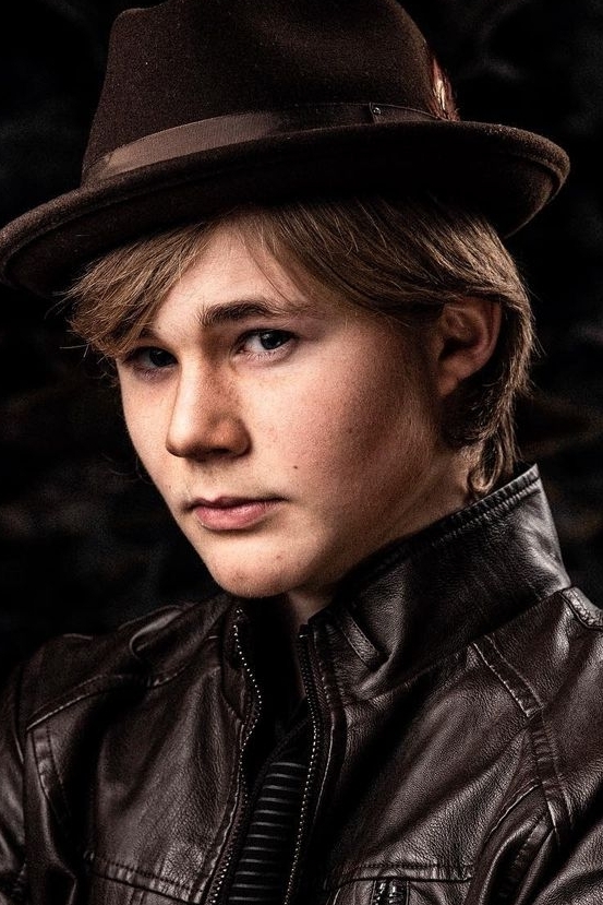 Casey Simpson Wiki, Biography, Age, Gallery, Spouse and more