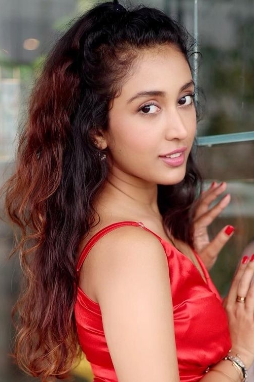 Priyamvada Kant Wiki, Biography, Age, Gallery, Spouse and more