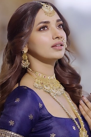 Jiya Shankar Wiki, Biography, Age, Photos, Spouse and more