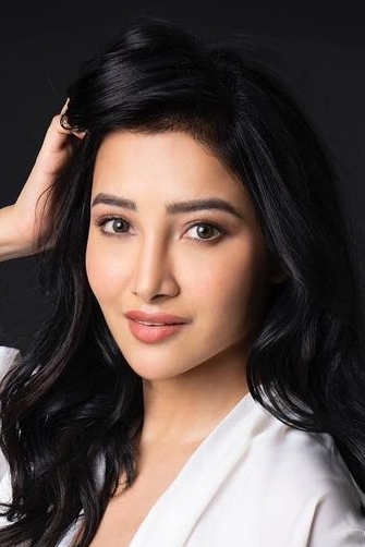 Nalini Negi Wiki, Biography, Age, Gallery, Spouse and more