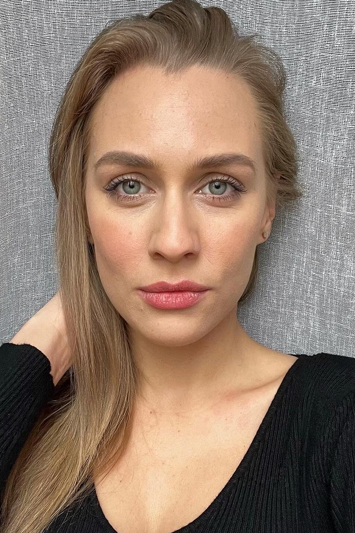 Sára Milfajtová Wiki, Biography, Age, Gallery, Spouse and more