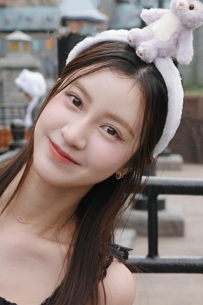Genie Chen Wiki, Biography, Age, Photos, Spouse and more