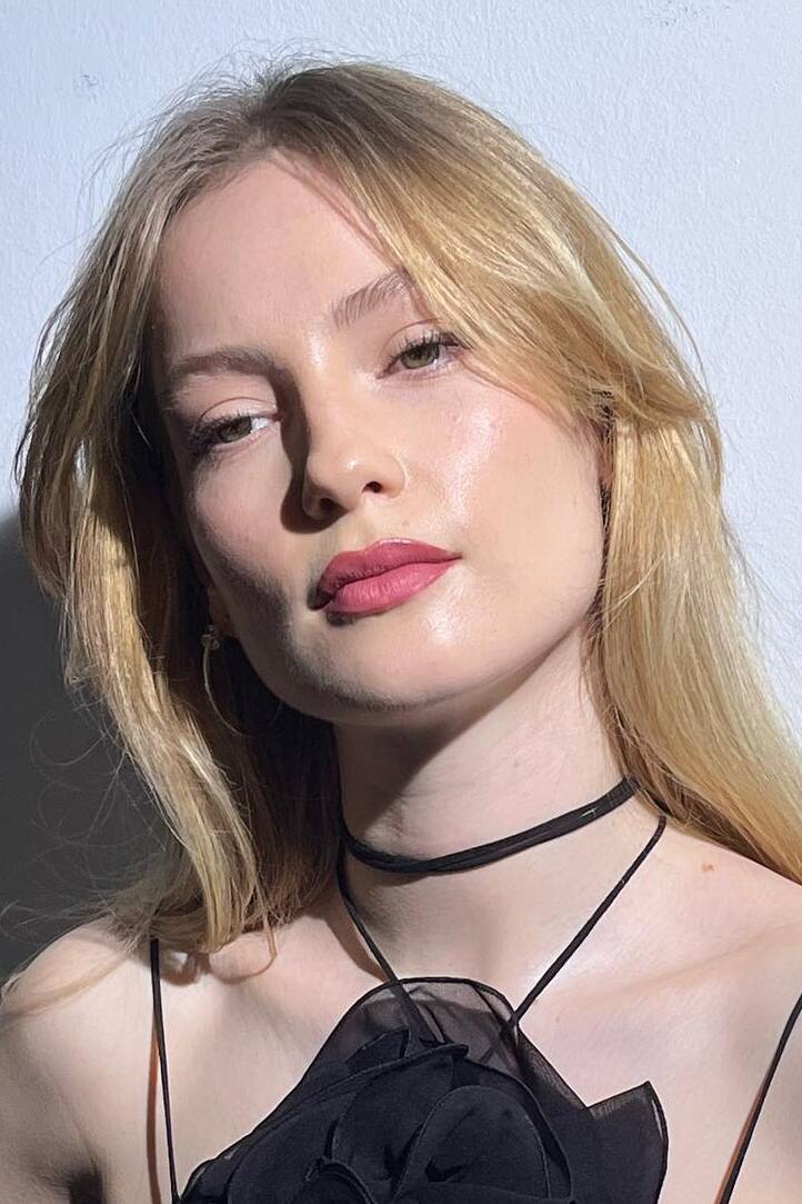 Hannah Dodd Wiki, Biography, Age, Photos, Spouse and more