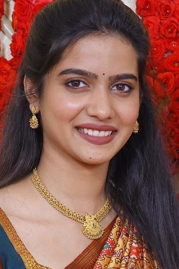 Sri Gouri Priya Wiki, Biography, Age, Gallery, Spouse and more
