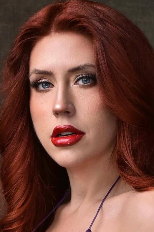 Emily Ashby Wiki, Biography, Age, Photos, Spouse and more