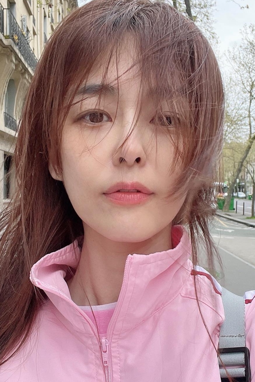 Lee Ha-na Wiki, Biography, Age, Photos, Spouse and more