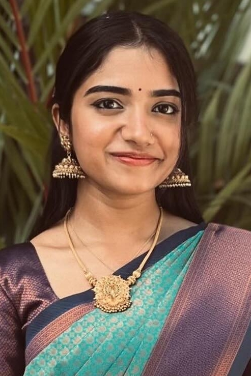 Malavika Manoj Wiki, Biography, Age, Gallery, Spouse and more