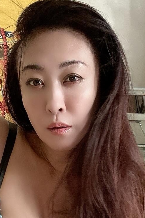 Yūka Sawachi Wiki, Biography, Age, Gallery, Spouse and more