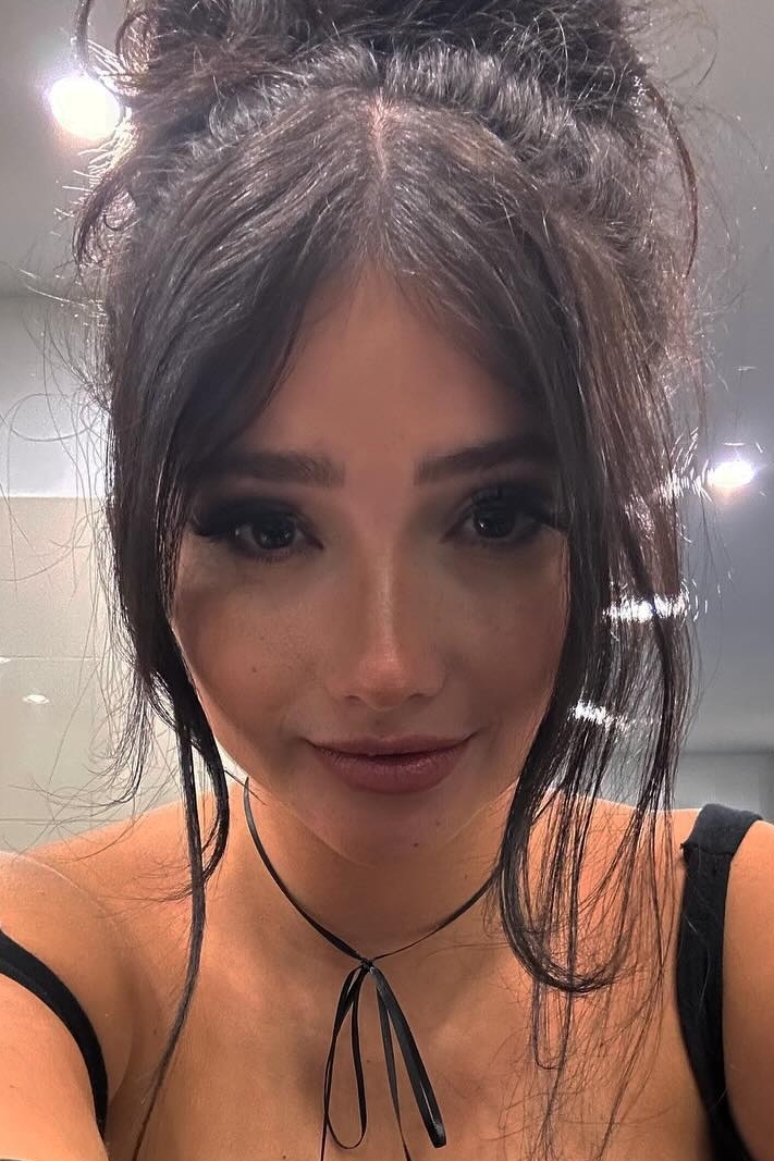 Amanda Arcuri Wiki, Biography, Age, Gallery, Spouse and more