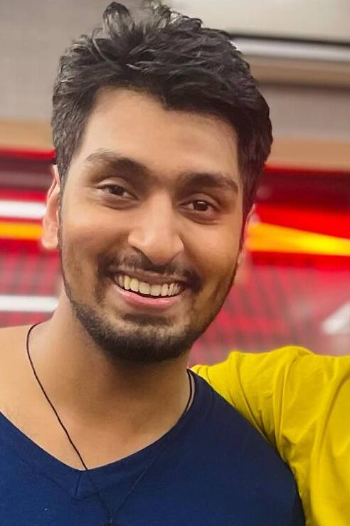 Aditya R K Wiki, Biography, Age, Gallery, Spouse and more