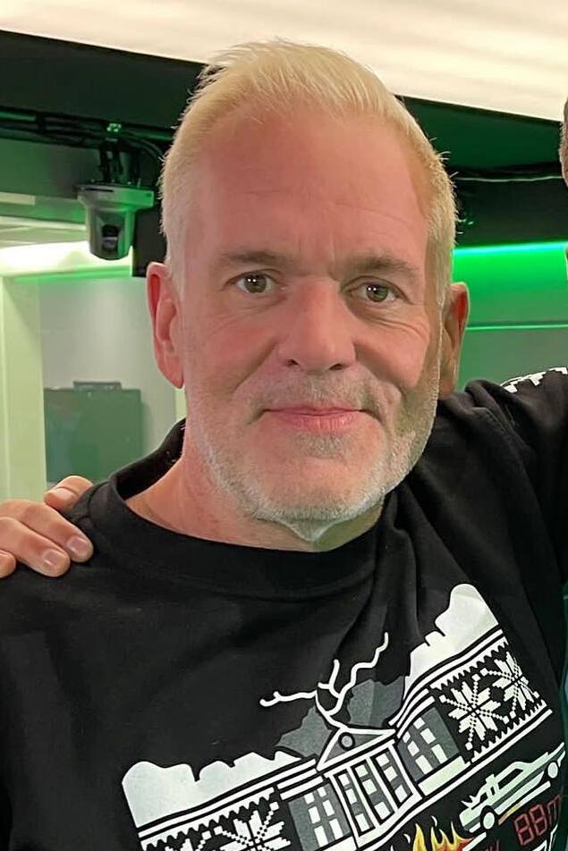 Chris Moyles Wiki, Biography, Age, Gallery, Spouse and more