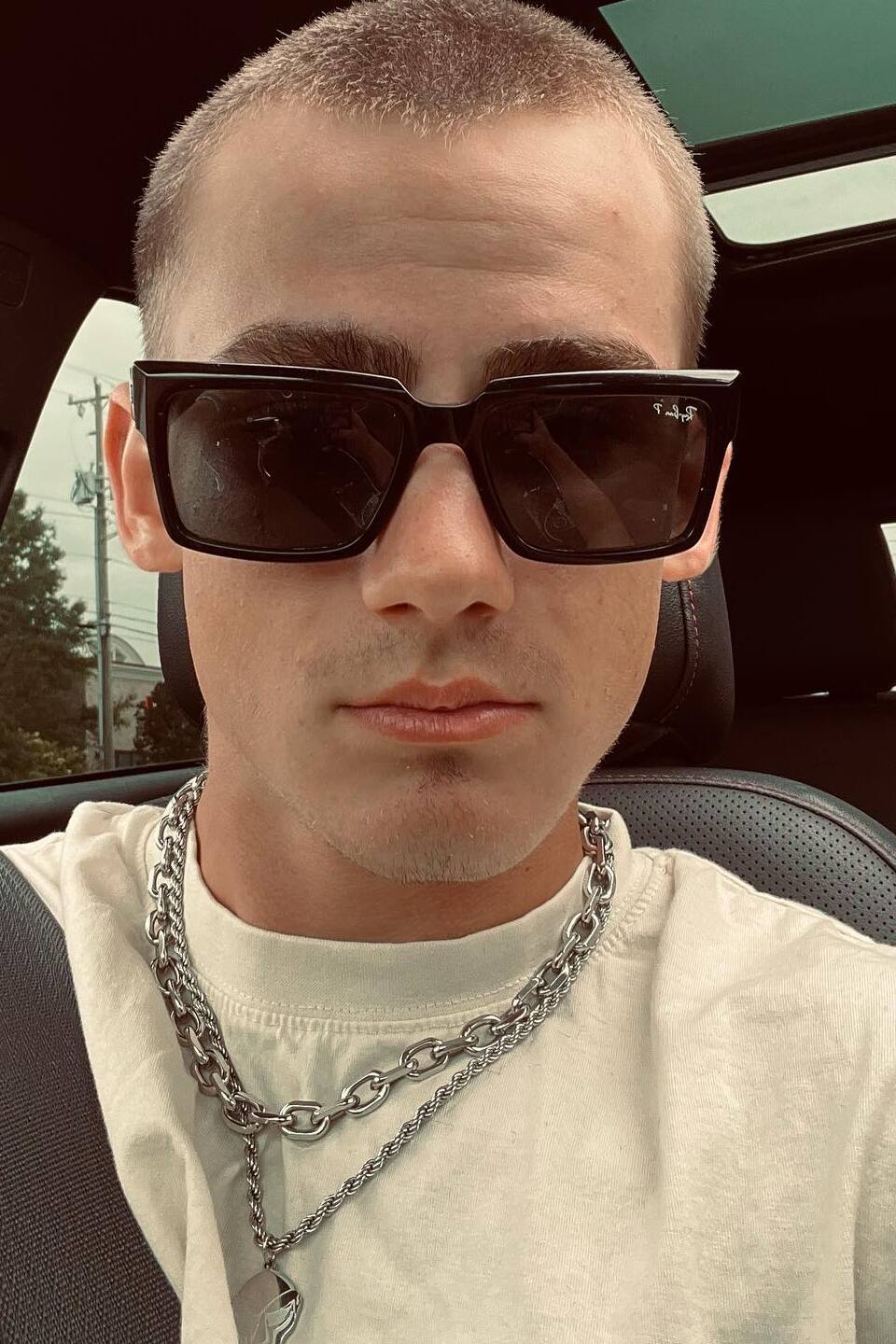 Brady Hepner Wiki, Biography, Age, Gallery, Spouse and more