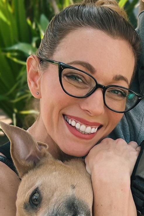 Ashley Mary Nunes Wiki, Biography, Age, Gallery, Spouse and more