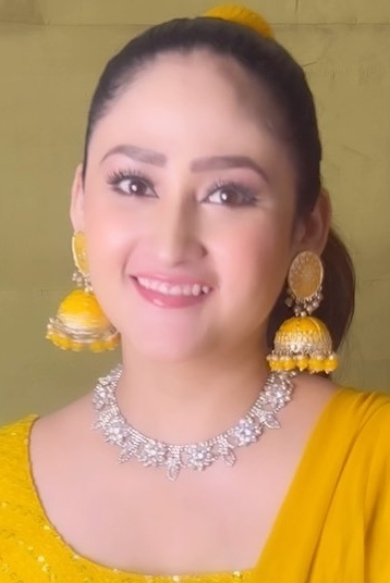 Aditi Sajwan Wiki, Biography, Age, Gallery, Spouse and more