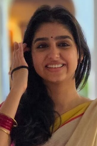 Actress Meera krishnan Gallery | Gethu Cinema
