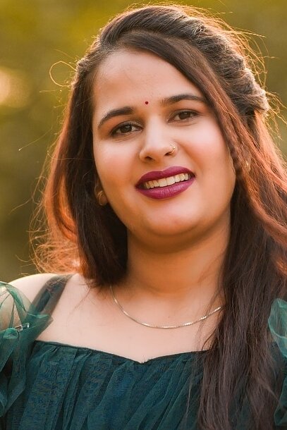 Poonam Sharma Wiki, Biography, Age, Gallery, Spouse and more