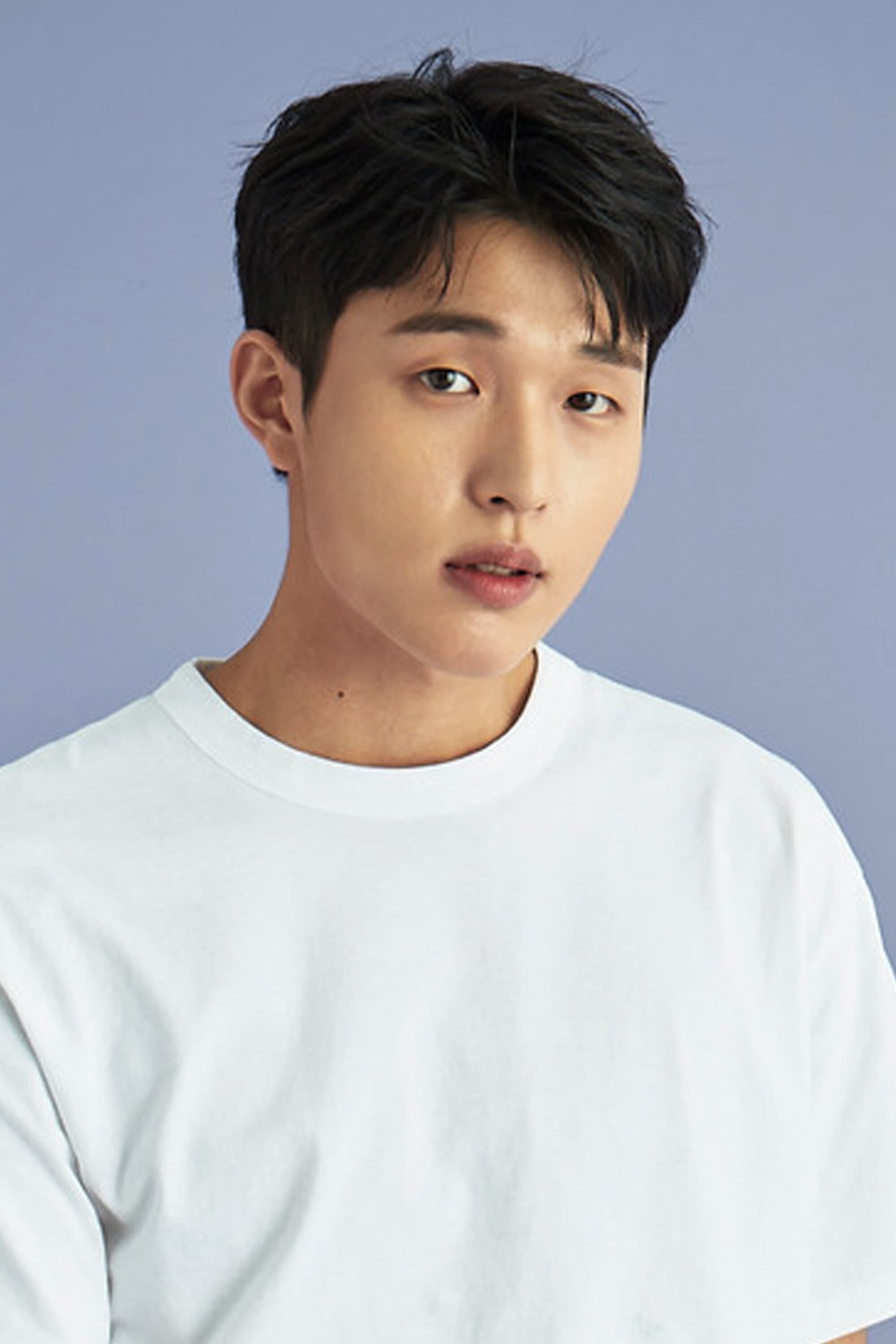 Jin Ho-eun Wiki, Biography, Age, Gallery, Spouse and more