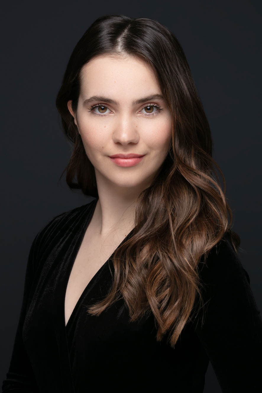 Almila Ada Wiki, Biography, Age, Gallery, Spouse and more