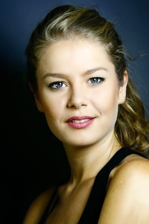 Burcu Biricik Wiki, Biography, Age, Gallery, Spouse and more
