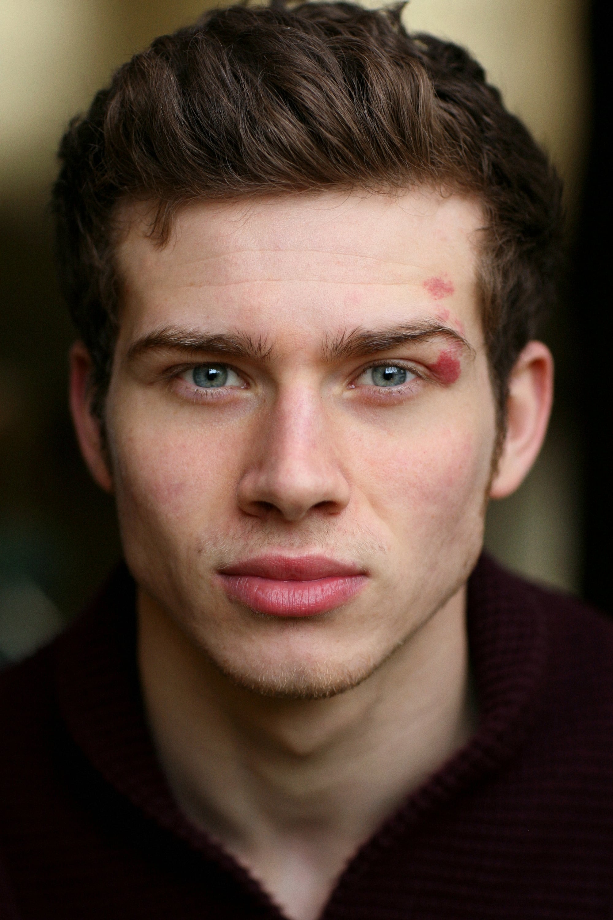 Oliver Stark Wiki, Biography, Age, Photos, Spouse and more