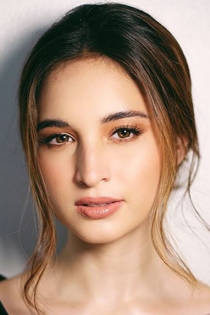 Coleen Garcia-Crawford Wiki, Biography, Age, Gallery, Spouse and more