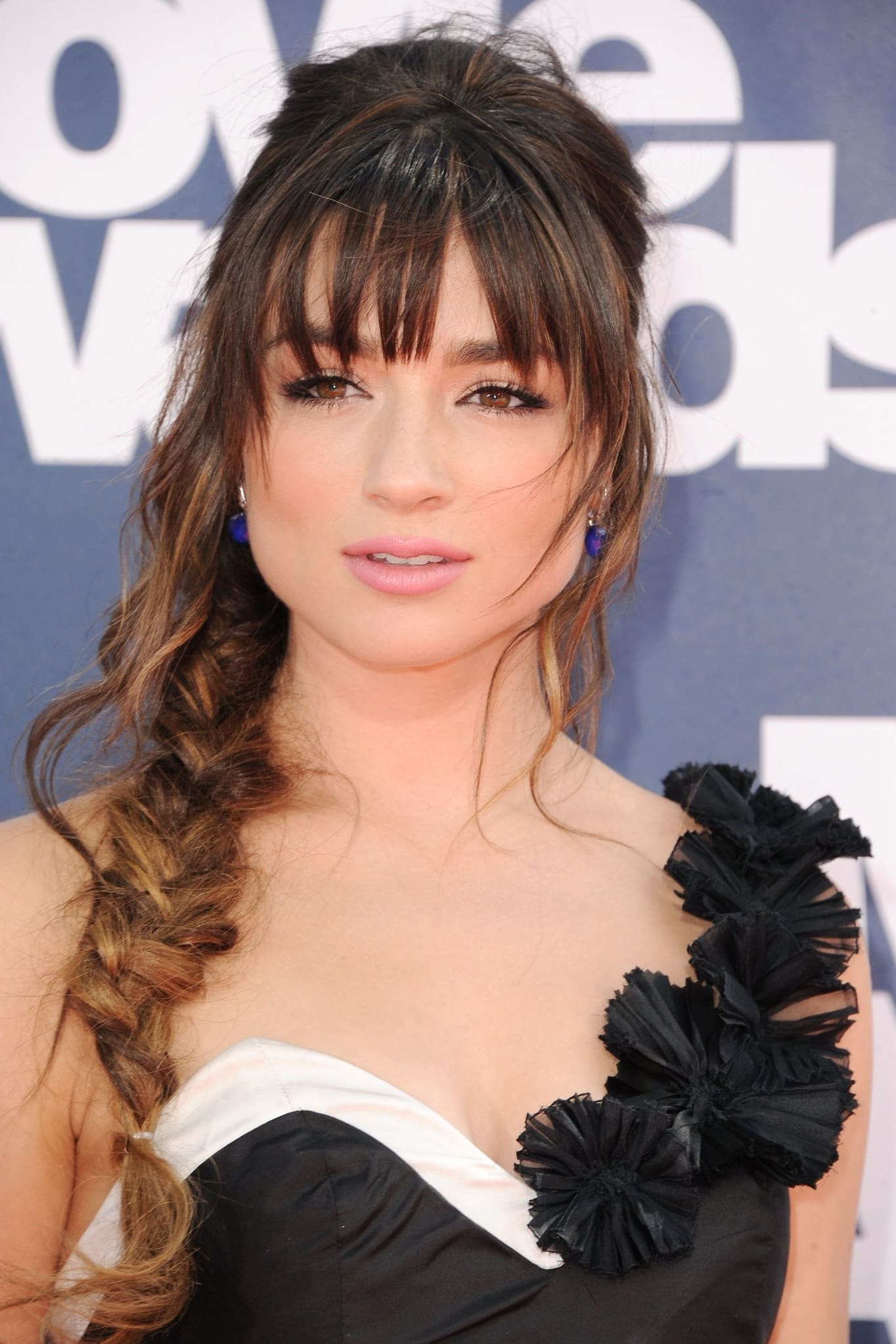 Crystal Reed Wiki, Biography, Age, Gallery, Spouse and more