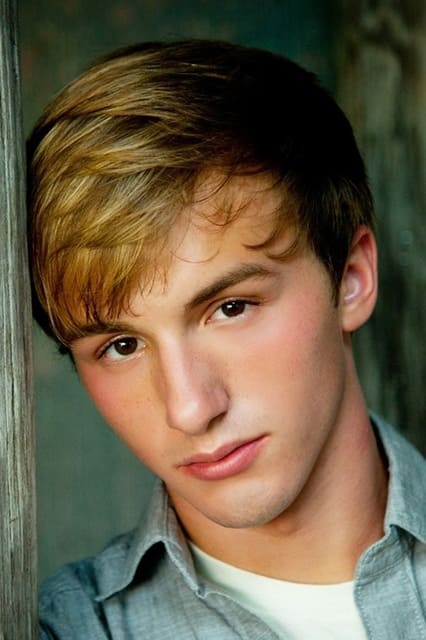 Lucas Cruikshank Wiki, Biography, Age, Gallery, Spouse and more