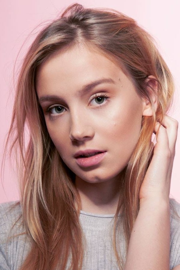 Anna Kadeřávková Wiki, Biography, Age, Gallery, Spouse and more