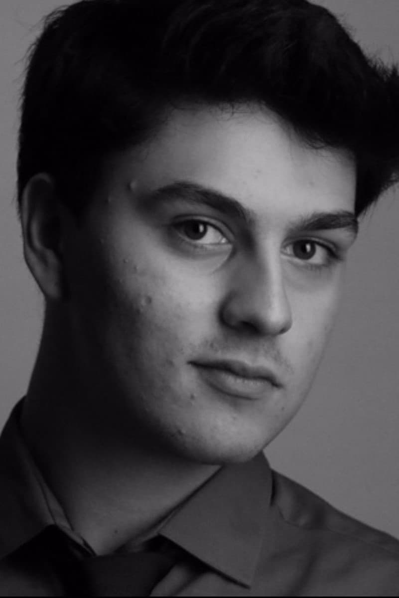 Nil Cardoner Wiki, Biography, Age, Gallery, Spouse and more