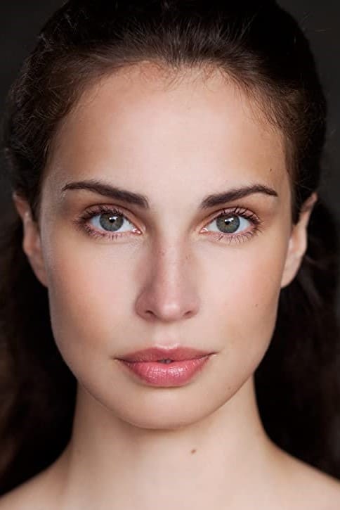 Heida Reed Wiki, Biography, Age, Gallery, Spouse and more