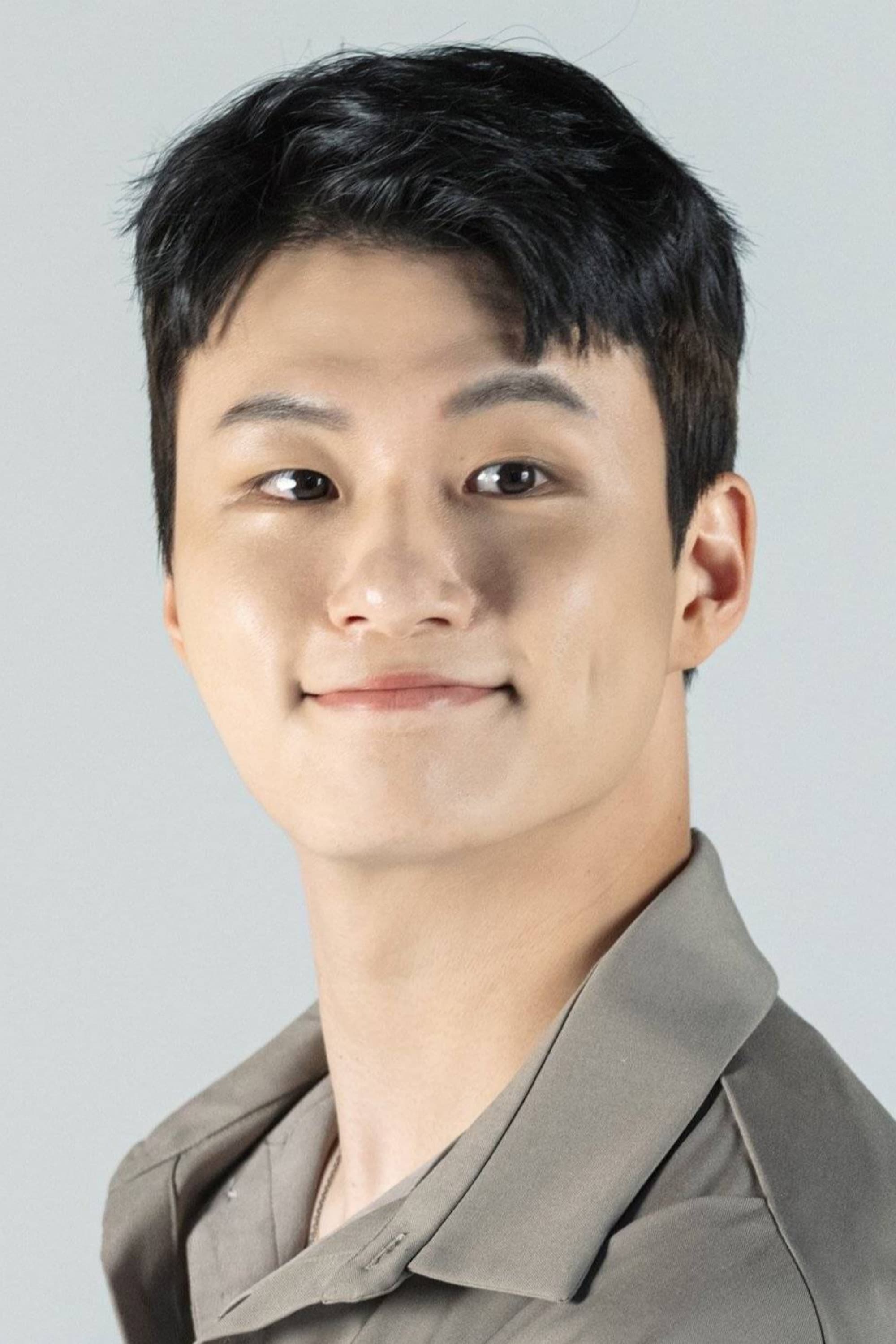 Shin Seung-ho Wiki, Biography, Age, Gallery, Spouse and more
