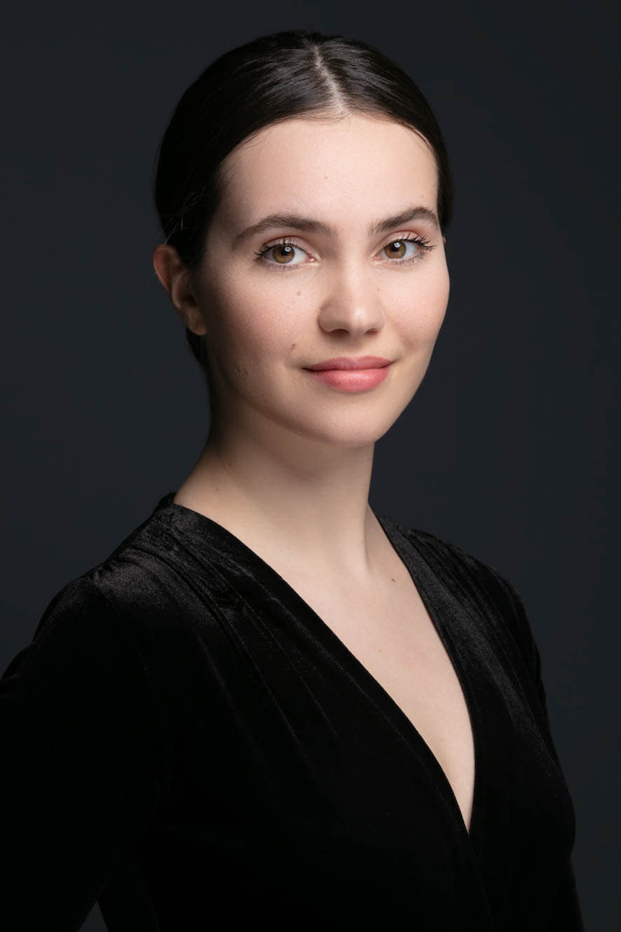 Almila Ada Wiki, Biography, Age, Gallery, Spouse and more