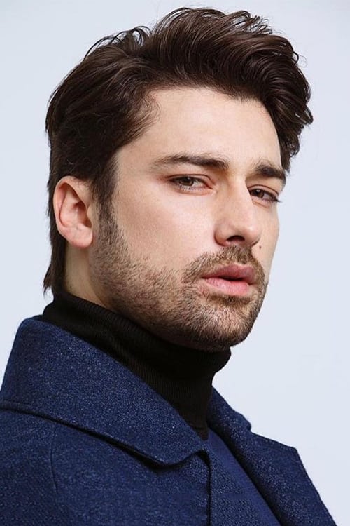 Alp Navruz Wiki, Biography, Age, Gallery, Spouse and more