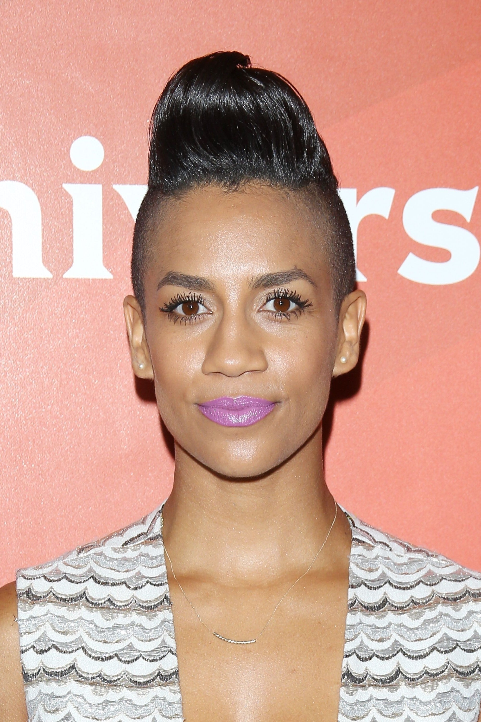 Dominique Tipper Wiki, Biography, Age, Gallery, Spouse and more