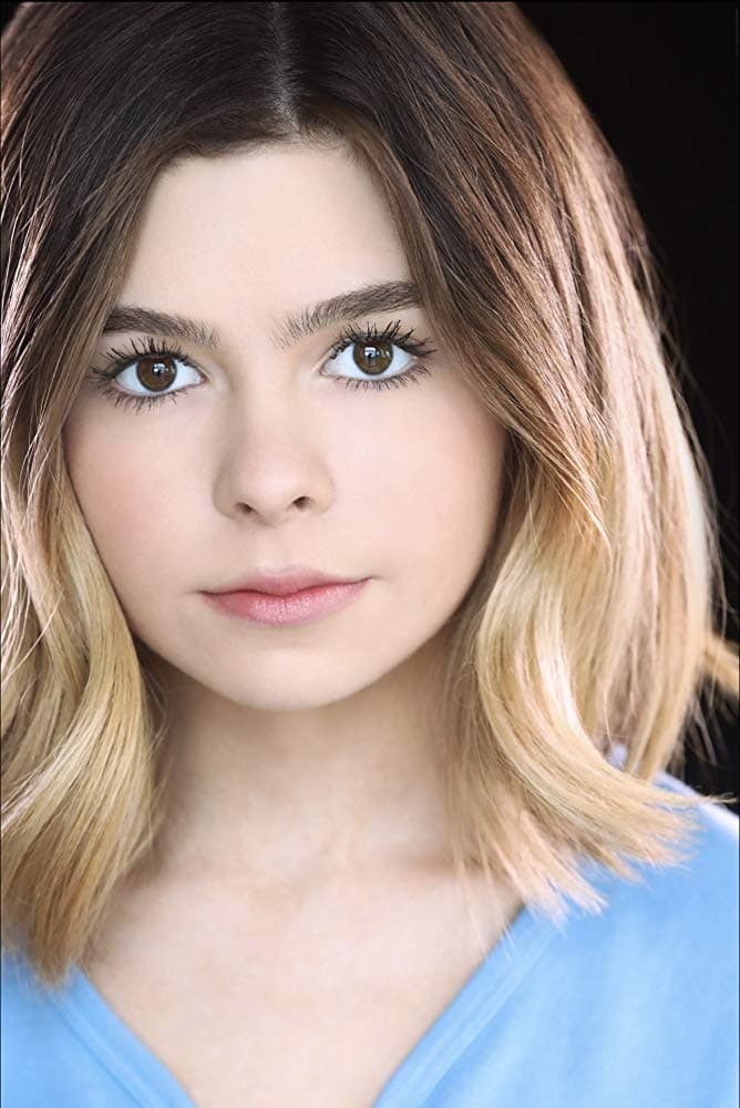 Addison Riecke Wiki, Biography, Age, Gallery, Spouse and more