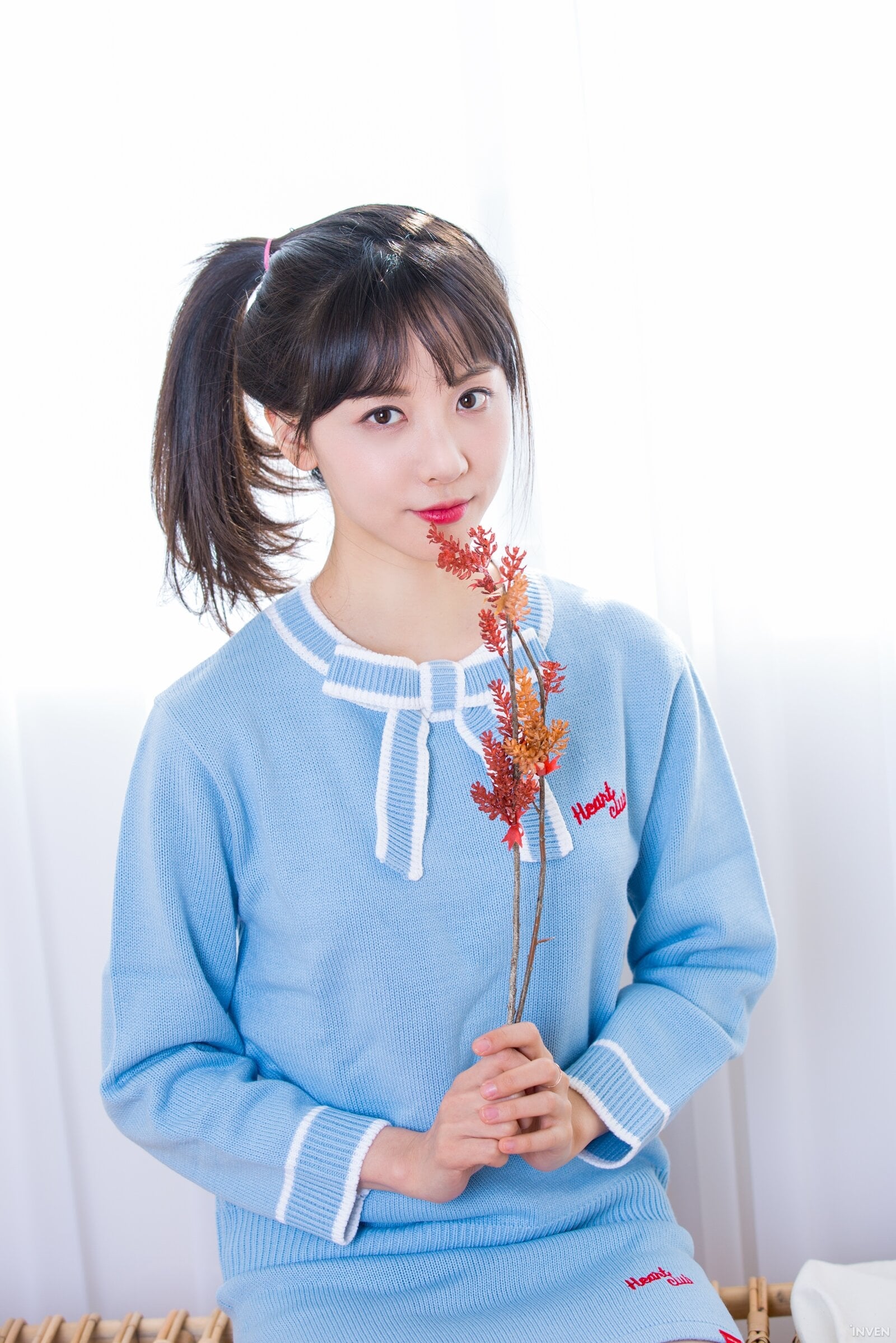 Kim Min-ah Wiki, Biography, Age, Gallery, Spouse and more