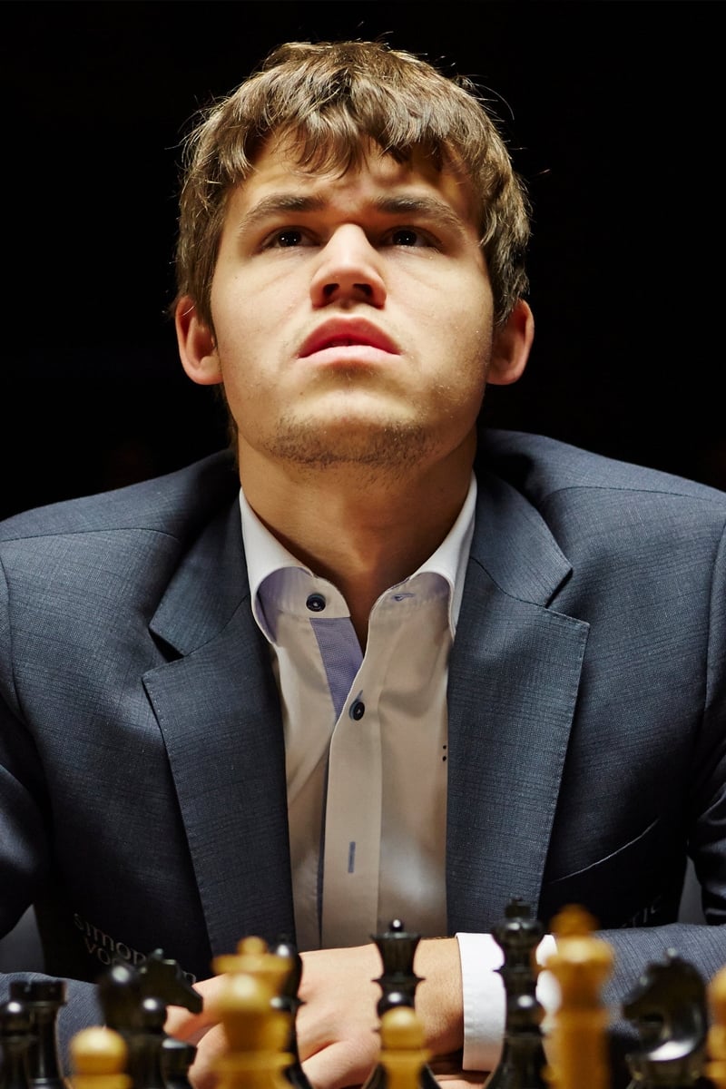 Magnus Carlsen Wiki, Biography, Age, Photos, Spouse and more