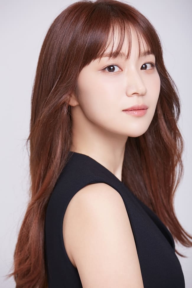 Jung Yoo-min Wiki, Biography, Age, Gallery, Spouse and more