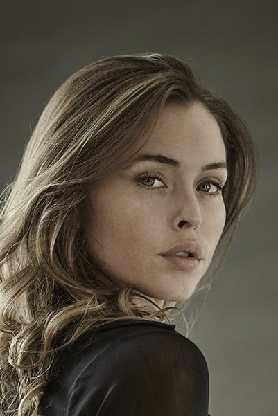 Natalie Krill Wiki, Biography, Age, Gallery, Spouse and more