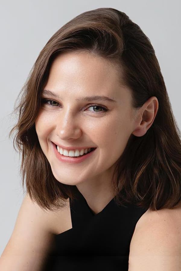 Alina Boz Wiki, Biography, Age, Gallery, Spouse and more