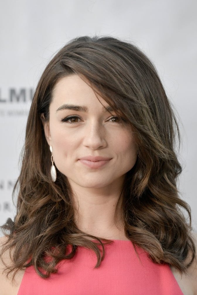 Crystal Reed Wiki, Biography, Age, Gallery, Spouse and more
