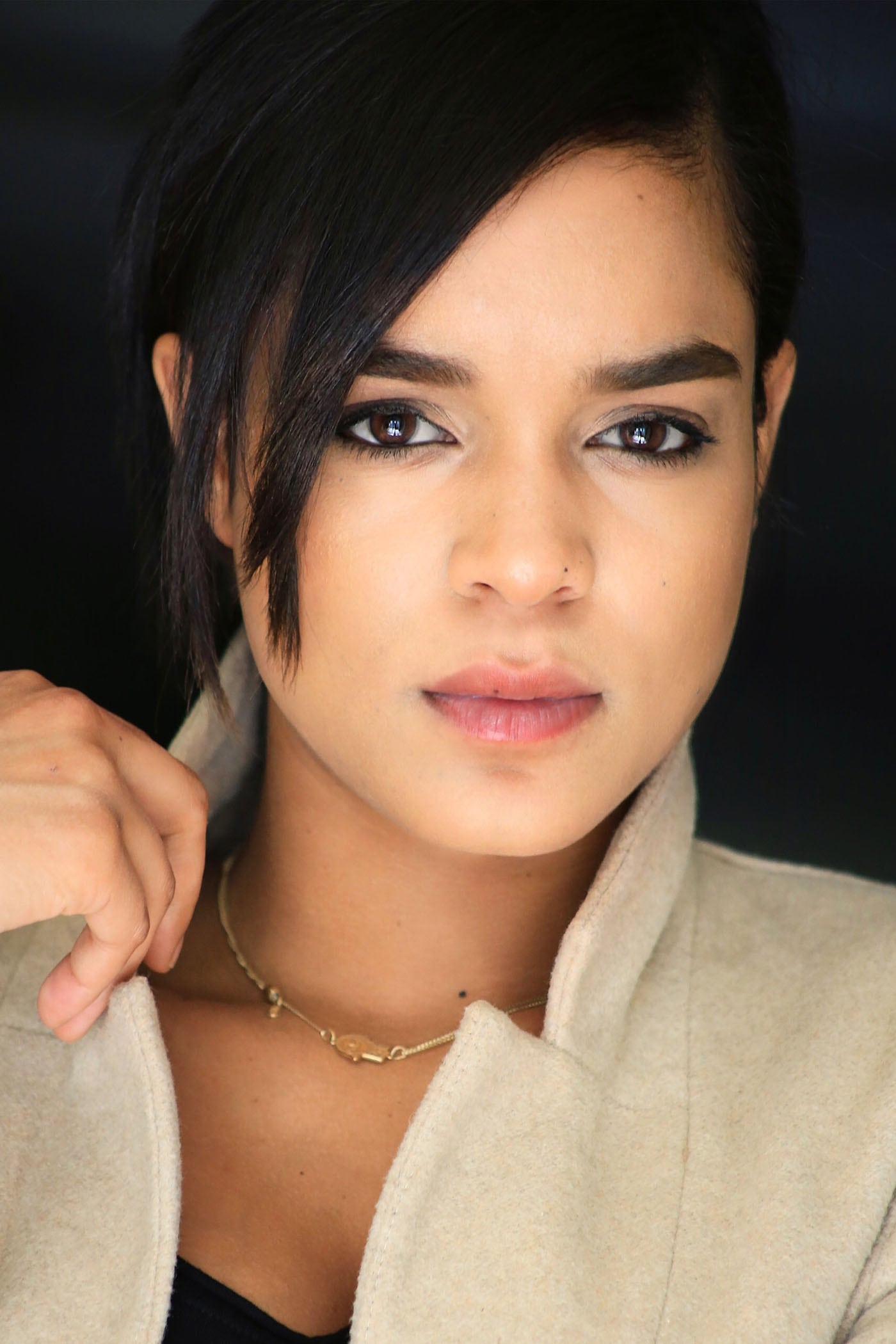 Elizabeth Faith Ludlow Wiki, Biography, Age, Gallery, Spouse and more