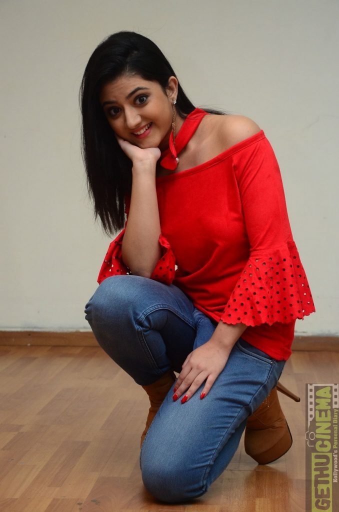 Actress Shriya Sharma Gallery | Gethu Cinema