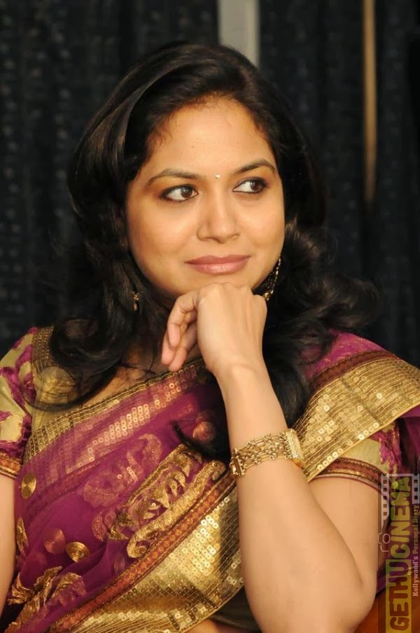 Singer Sunitha Gallery | Gethu Cinema