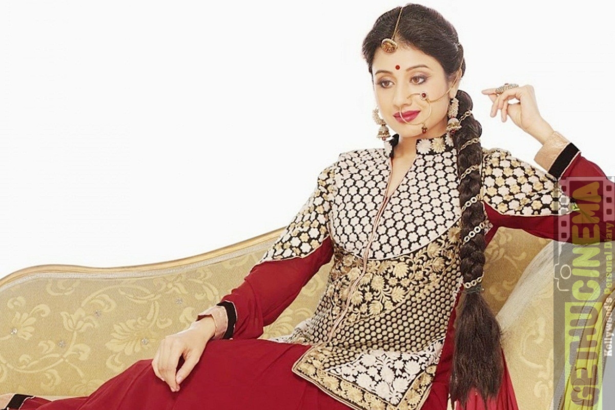 Actress Paridhi Sharma Gallery | Gethu Cinema