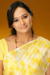 Actress Anupama Kumar Gallery - Gethu Cinema