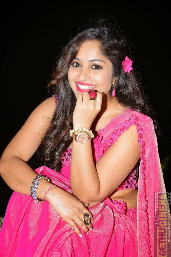 Actress Madhavi Latha Gallery | Gethu Cinema