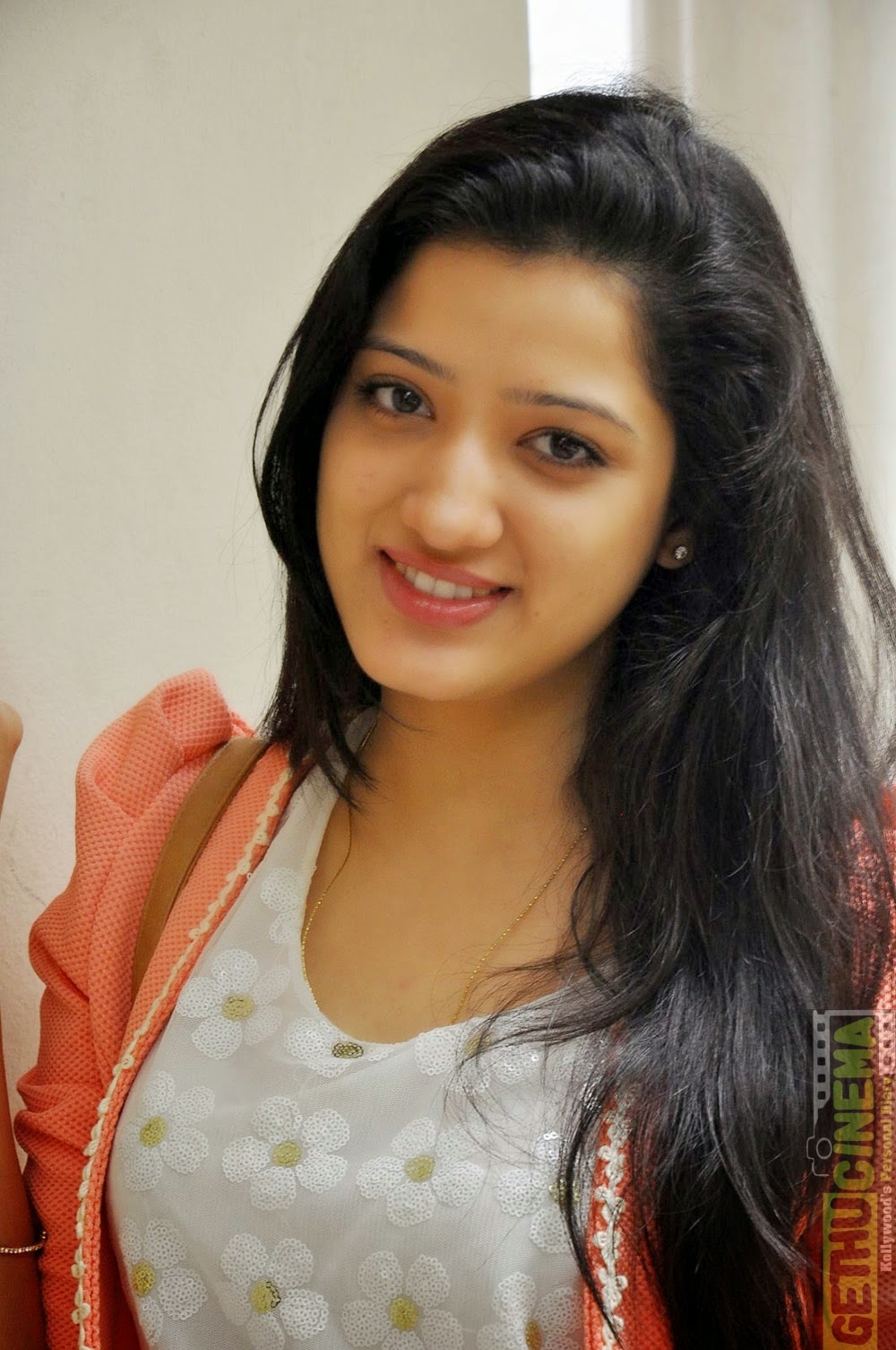 Actress Richa Panai cute gallery - Gethu Cinema