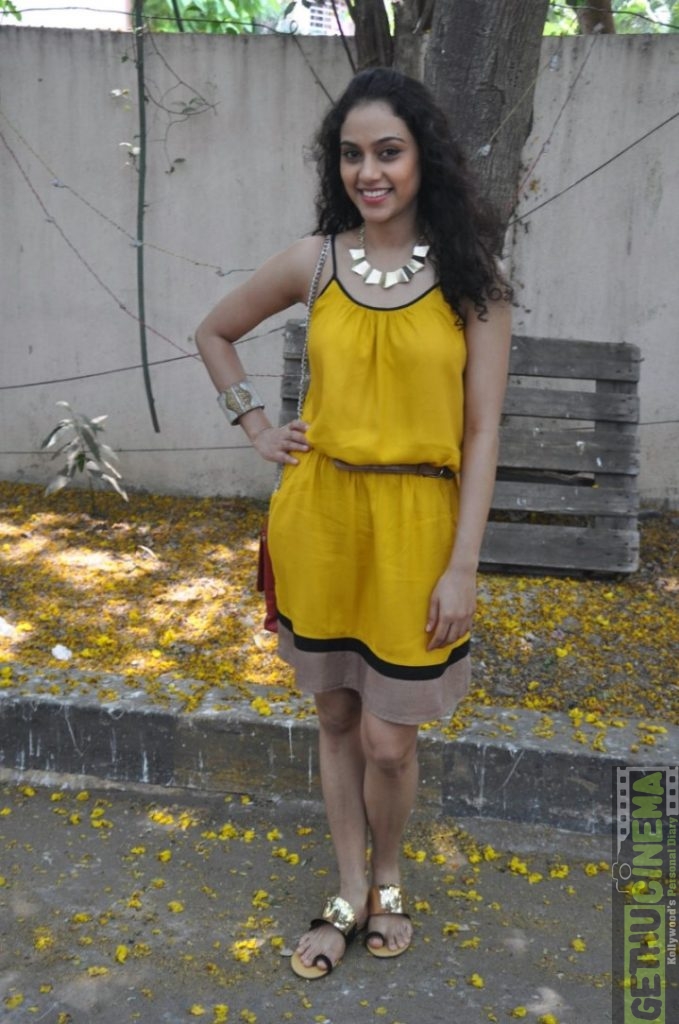 Actress Rupa Manjari gallery | Gethu Cinema