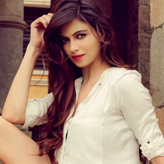 Actress Simran Kaur Mundi gallery | Gethu Cinema